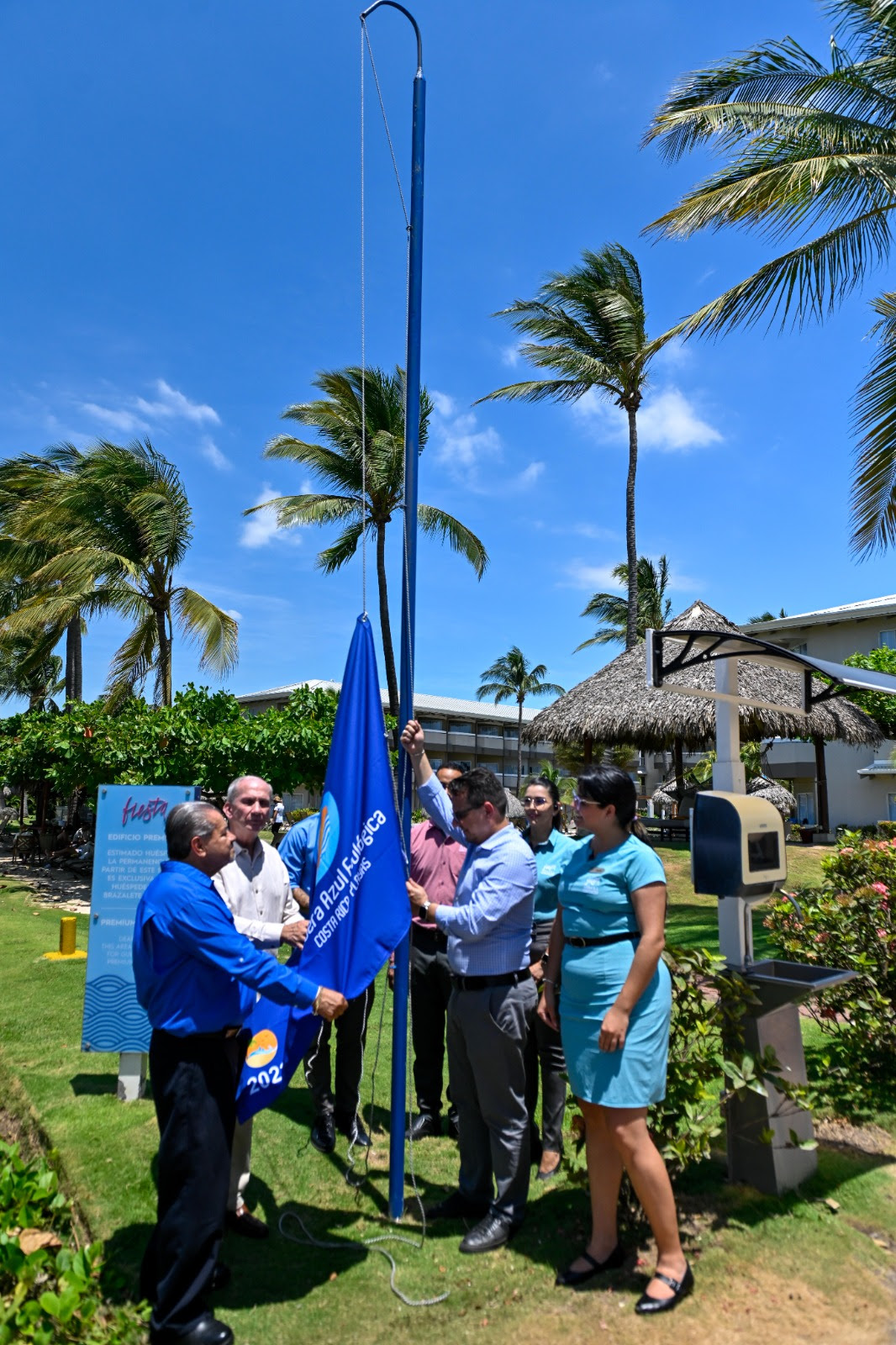 ICT otorga Bandera Azul Ecológica a 151 playas del país este 2024 - CRC 891