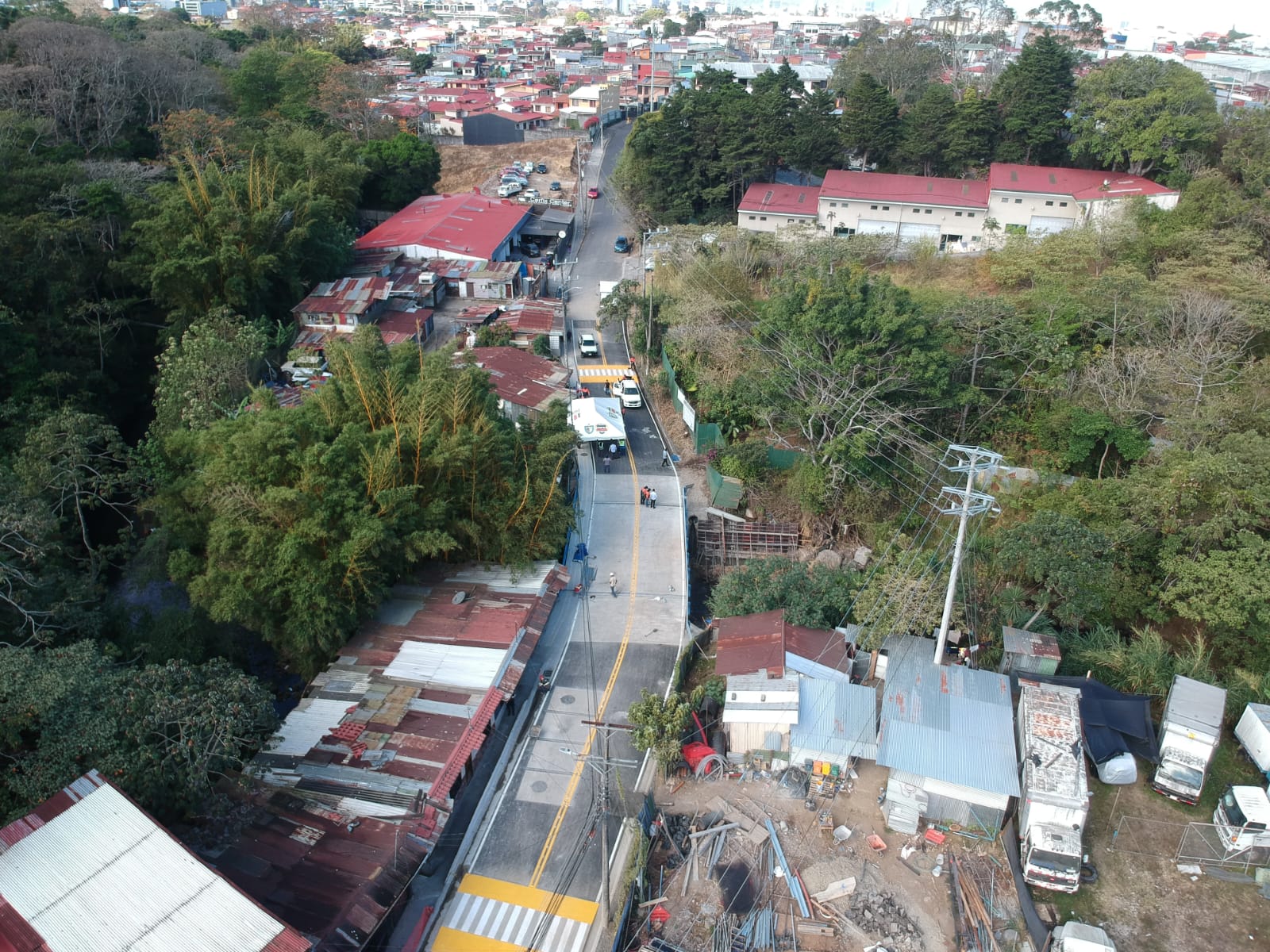 Nuevo puente sobre el río Torres facilita la comunicación entre ...