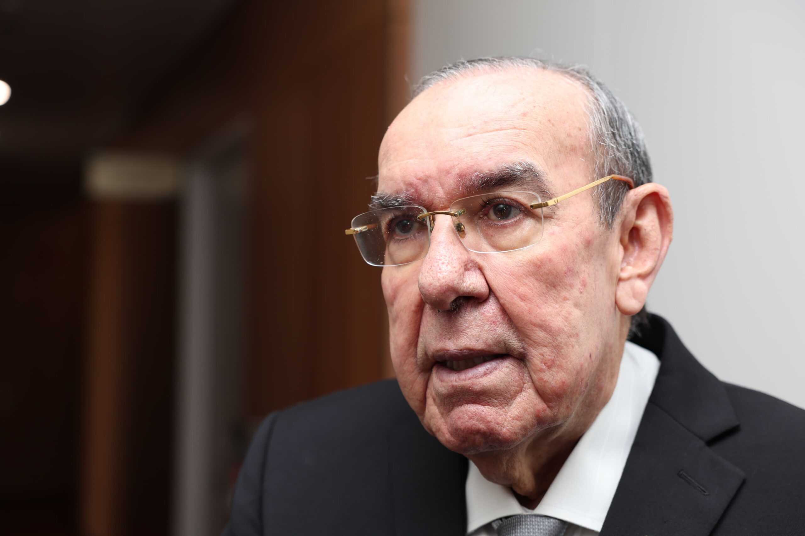Rodrigo Arias acusa al Ejecutivo de debilitar la institucionalidad en ...