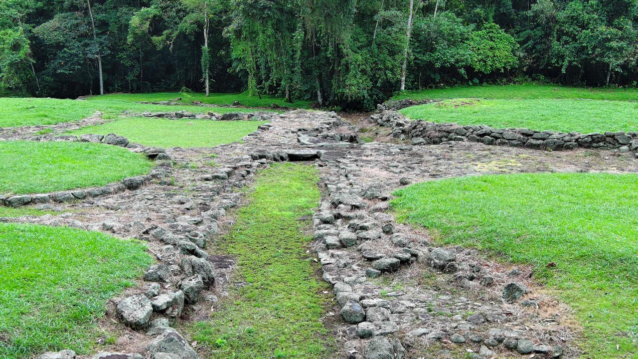 Descubra el puente que lo lleva al pasado en el Monumento Nacional ...